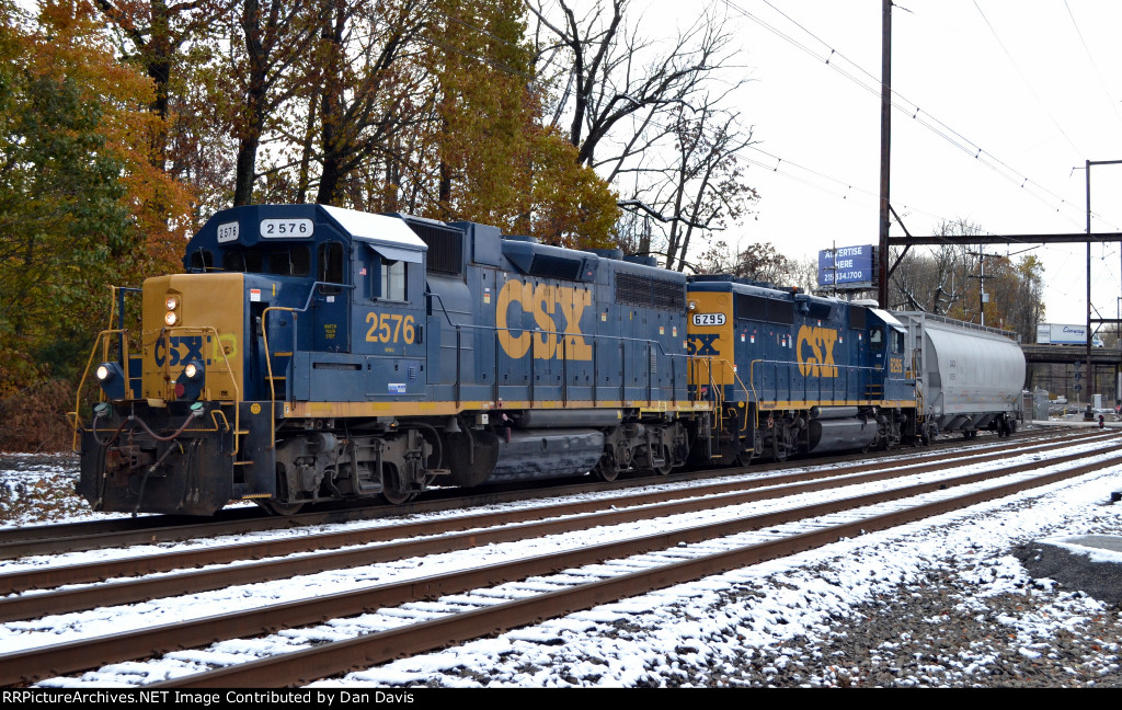 CSX GP38-2 2576 leads C770-08